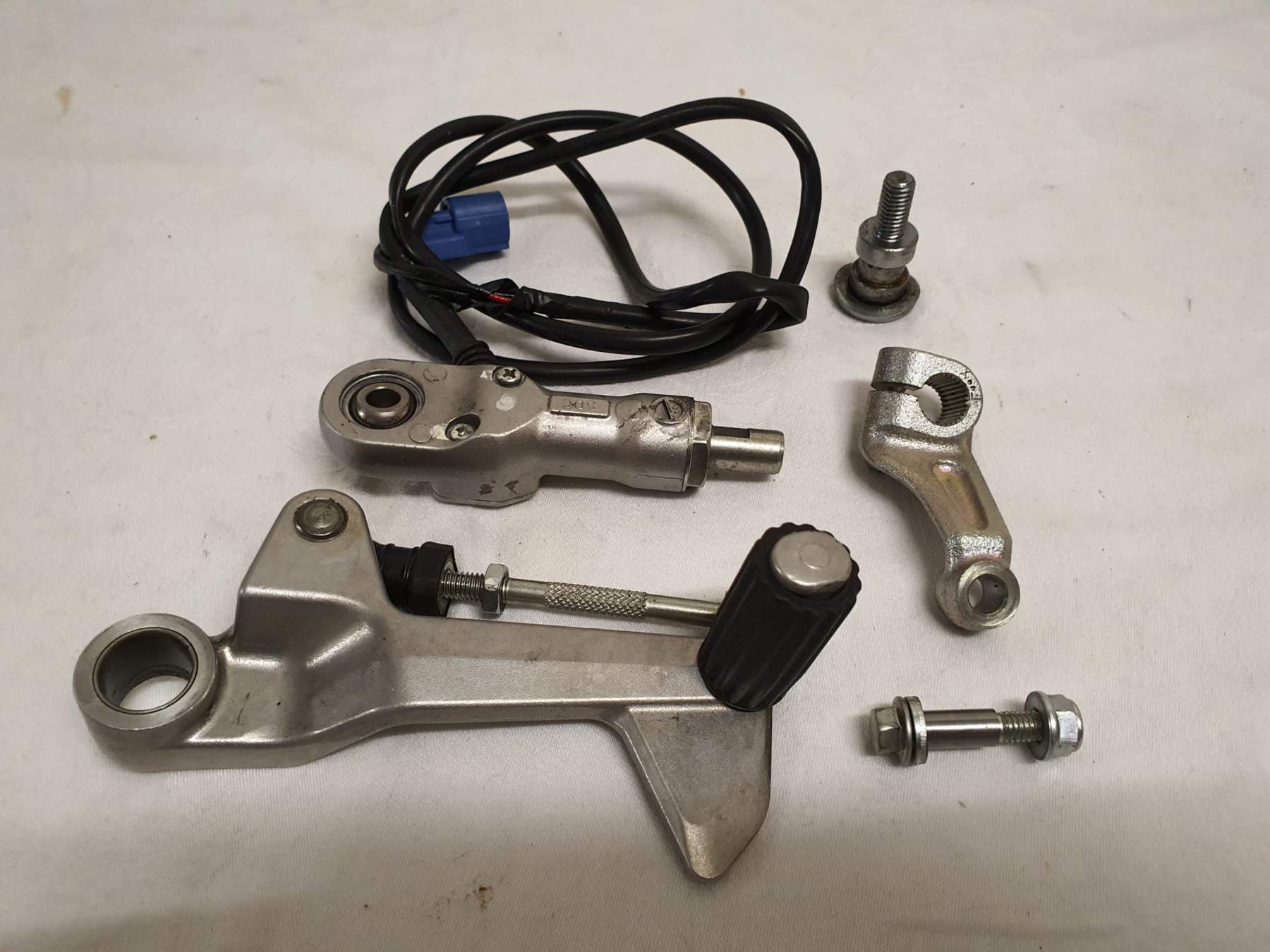 Shifter / VFR 800X / 2015 | Annonces motos et pièces d'occasion au ...